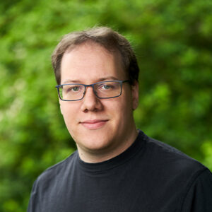 SkoleIT - Et stærkt hold, der brænder for at hjælpe frie skoler med IT